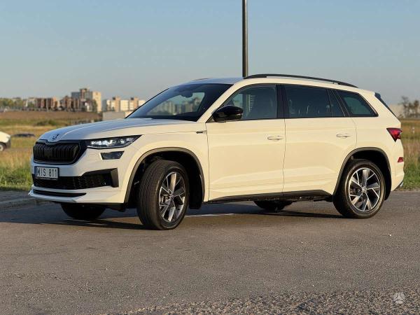 Balts Skoda Kodiaq 2022 Kauņa, ar dzinēja tilpumu 1.98 L un nobraukumu 61 tūkst. km par 32500 €, foto 8 vietnē AUTOMOTO.COM.LV