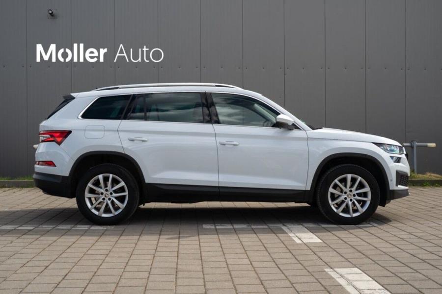 Белый Шкода Kodiaq 2022 в Вильнюс, объемом двигателя 2.00 л и пробегом 134 тыс. км за 25750 €, фото 10 на AUTOMOTO.COM.LV
