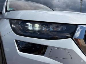 Белый Шкода Kodiaq 2022 в Вильнюс, объемом двигателя 1.97 л и пробегом 185 тыс. км за 24400 €, фото 4 на AUTOMOTO.COM.LV