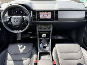 Белый Шкода Kodiaq 2022 в Вильнюс, объемом двигателя 1.97 л и пробегом 185 тыс. км за 24400 €, фото 22 на AUTOMOTO.COM.LV