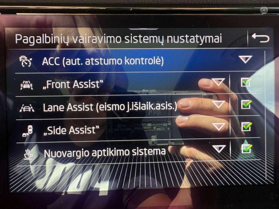 Белый Шкода Kodiaq 2022 в Вильнюс, объемом двигателя 1.97 л и пробегом 185 тыс. км за 24400 €, фото 26 на AUTOMOTO.COM.LV