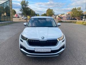 Белый Шкода Kodiaq 2022 в Лиепая, объемом двигателя 2.00 л и пробегом 208 тыс. км за 21500 €, фото  на AUTOMOTO.COM.LV