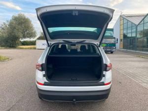 Белый Шкода Kodiaq 2022 в Лиепая, объемом двигателя 2.00 л и пробегом 208 тыс. км за 21500 €, фото 23 на AUTOMOTO.COM.LV