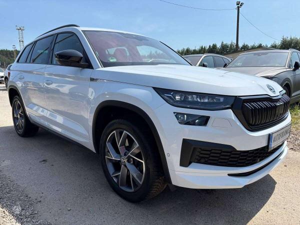 Balts Skoda Kodiaq 2022 Viļņa, ar dzinēja tilpumu 1.97 L un nobraukumu 165 tūkst. km par 28200 €, foto 2 vietnē AUTOMOTO.COM.LV