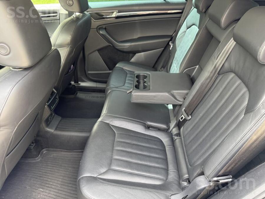Белый Шкода Kodiaq 2022 в Рига, объемом двигателя 1.50 л и пробегом 90 тыс. км за 27500 €, фото 9 на AUTOMOTO.COM.LV