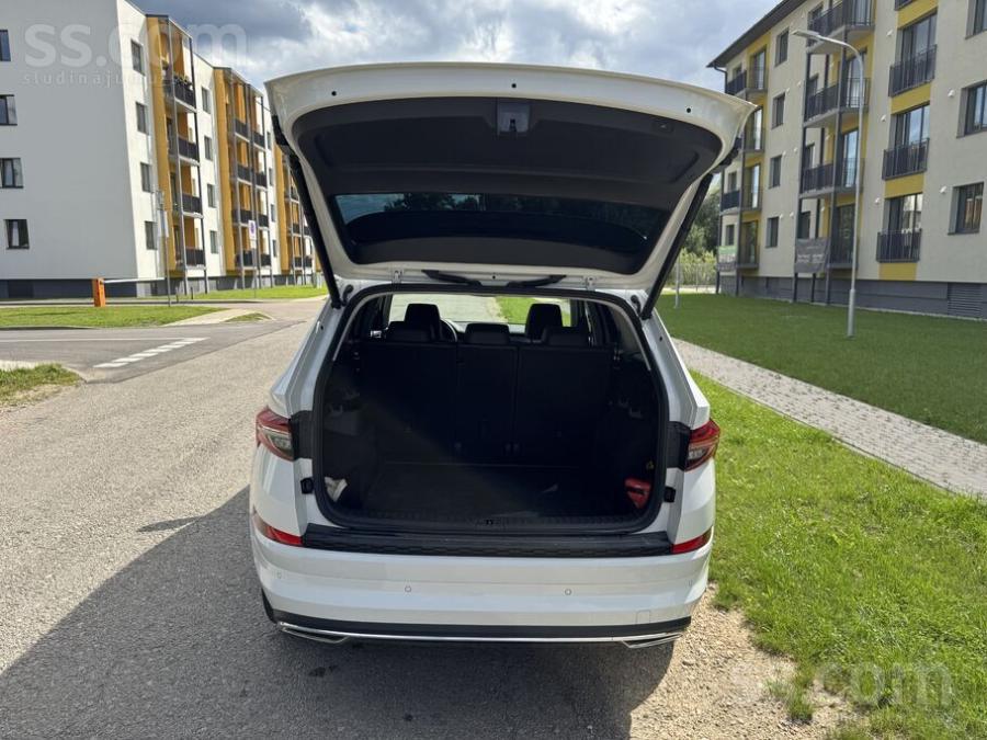 Белый Шкода Kodiaq 2022 в Рига, объемом двигателя 1.50 л и пробегом 90 тыс. км за 27500 €, фото 17 на AUTOMOTO.COM.LV