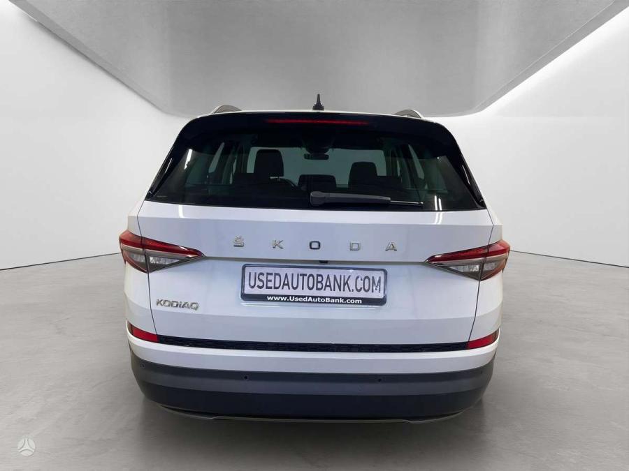 Balts Skoda Kodiaq 2022 Viļņa, ar dzinēja tilpumu 1.97 L un nobraukumu 201 tūkst. km par 17800 €, foto 6 vietnē AUTOMOTO.COM.LV