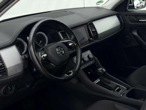 Белый Шкода Kodiaq 2022 в Вильнюс, объемом двигателя 2.00 л и пробегом 235 тыс. км за 19999 €, фото 10 на AUTOMOTO.COM.LV