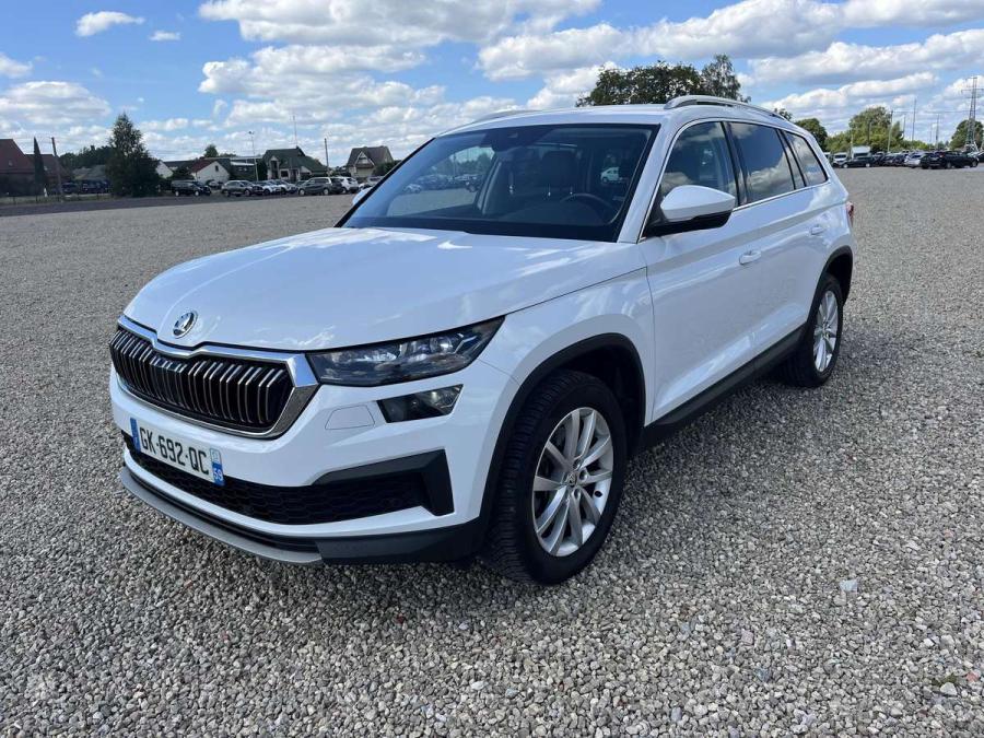 Balts Skoda Kodiaq 2022 Tauragė, ar dzinēja tilpumu 2.00 L un nobraukumu 307 tūkst. km par 17300 €, foto 1 vietnē AUTOMOTO.COM.LV