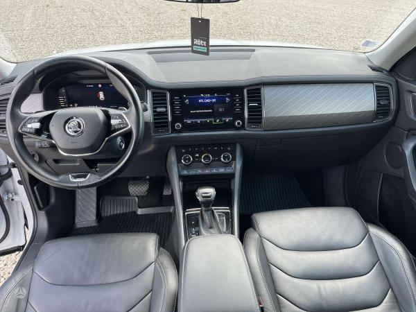 Белый Шкода Kodiaq 2022 в Таураге, объемом двигателя 2.00 л и пробегом 307 тыс. км за 17300 €, фото 9 на AUTOMOTO.COM.LV