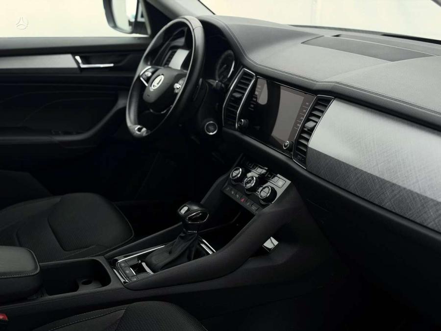 Balts Skoda Kodiaq 2022 Viļņa, ar dzinēja tilpumu 2.00 L un nobraukumu 235 tūkst. km par 19400 €, foto 19 vietnē AUTOMOTO.COM.LV
