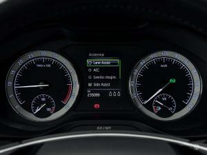 Balts Skoda Kodiaq 2022 Viļņa, ar dzinēja tilpumu 2.00 L un nobraukumu 235 tūkst. km par 19400 €, foto 33 vietnē AUTOMOTO.COM.LV