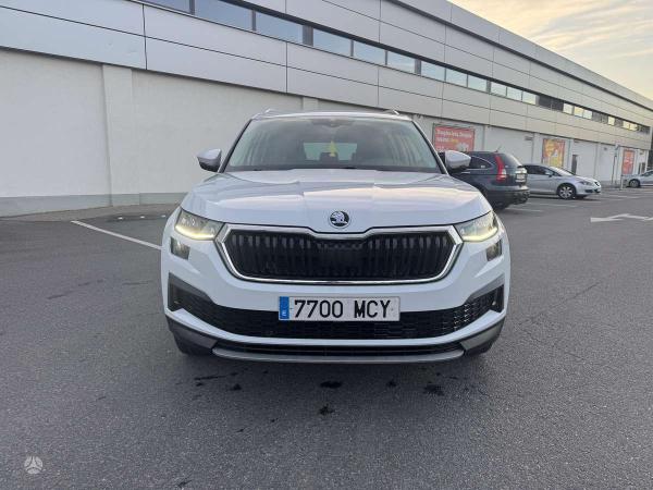 Balts Skoda Kodiaq 2022 Utena, ar dzinēja tilpumu 1.97 L un nobraukumu 162 tūkst. km par 20999 €, foto 4 vietnē AUTOMOTO.COM.LV