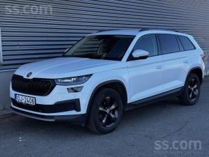 White Skoda Kodiaq 2022 in Riga, with an engine capacity of 2.00 L and mileage of 215 thousand km for 22900 €, photo  on AUTOMOTO.COM.LV
