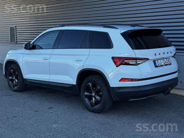 Белый Шкода Kodiaq 2022 в Рига, объемом двигателя 2.00 л и пробегом 215 тыс. км за 22900 €, фото 4 на AUTOMOTO.COM.LV