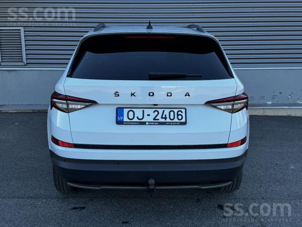Белый Шкода Kodiaq 2022 в Рига, объемом двигателя 2.00 л и пробегом 215 тыс. км за 22900 €, фото 5 на AUTOMOTO.COM.LV
