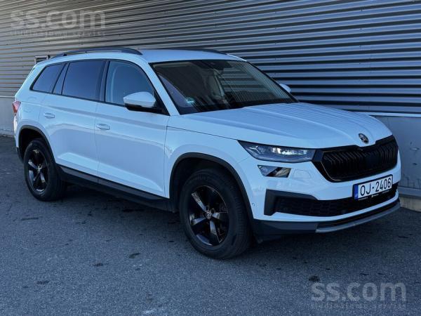 Белый Шкода Kodiaq 2022 в Рига, объемом двигателя 2.00 л и пробегом 215 тыс. км за 22900 €, фото 8 на AUTOMOTO.COM.LV