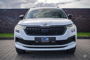 Белый Шкода Kodiaq 2022 в Мариямполе, объемом двигателя 1.97 л и пробегом 202 тыс. км за 25950 €, фото 3 на AUTOMOTO.COM.LV