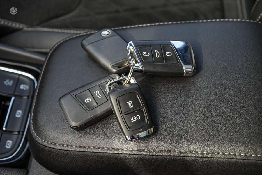 Белый Шкода Kodiaq 2022 в Мариямполе, объемом двигателя 1.97 л и пробегом 202 тыс. км за 25950 €, фото 40 на AUTOMOTO.COM.LV