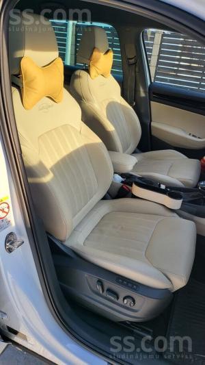 White Skoda Kodiaq 2022 in Riga, with an engine capacity of 2.00 L and mileage of 45 thousand km for 40000 €, photo 26 on AUTOMOTO.COM.LV