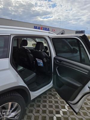 White Skoda Kodiaq 2023 in Kaunas, with an engine capacity of 2.00 L and mileage of 55 thousand km for 30999 €, photo 13 on AUTOMOTO.COM.LV