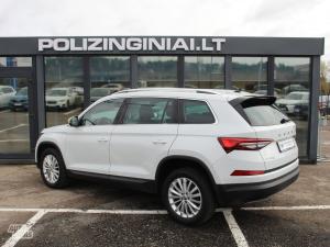 Белый Шкода Kodiaq 2023 в Вильнюс, объемом двигателя 1.50 л и пробегом 90 тыс. км за 29500 €, фото 5 на AUTOMOTO.COM.LV