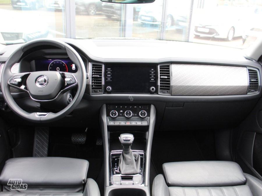 Белый Шкода Kodiaq 2023 в Вильнюс, объемом двигателя 1.50 л и пробегом 90 тыс. км за 29500 €, фото 6 на AUTOMOTO.COM.LV