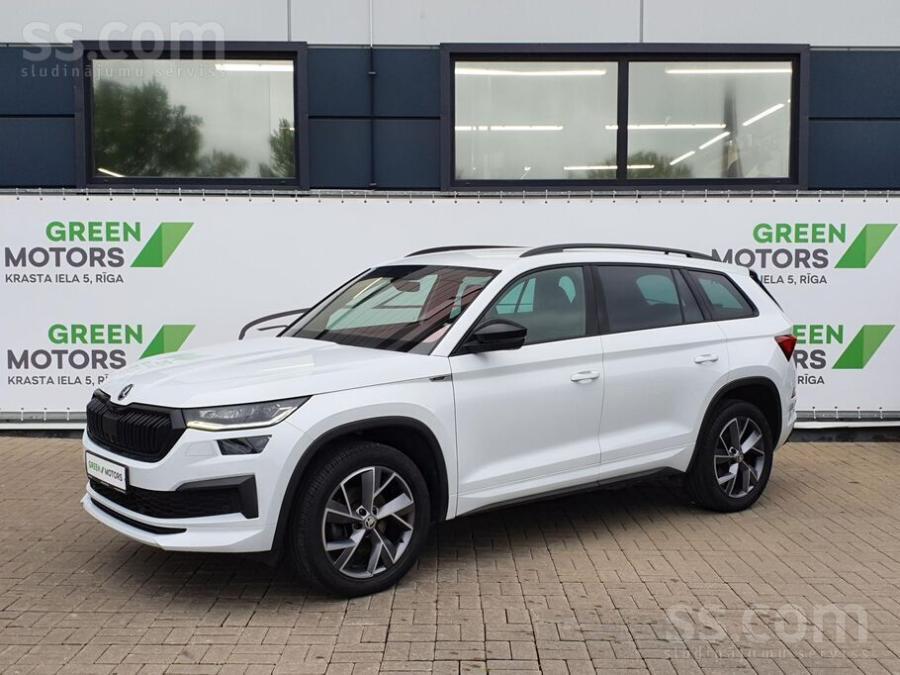 Balts Skoda Kodiaq 2023 Rīga, ar dzinēja tilpumu 1.50 L un nobraukumu 105 tūkst. km par 29500 €, foto 1 vietnē AUTOMOTO.COM.LV