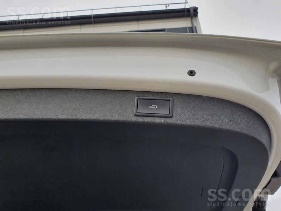 Balts Skoda Kodiaq 2023 Rīga, ar dzinēja tilpumu 1.50 L un nobraukumu 105 tūkst. km par 29500 €, foto 12 vietnē AUTOMOTO.COM.LV