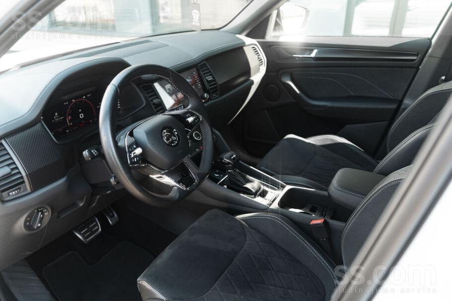 Белый Шкода Kodiaq 2023 в Рига, объемом двигателя 2.00 л и пробегом 23 тыс. км за 29990 €, фото 9 на AUTOMOTO.COM.LV