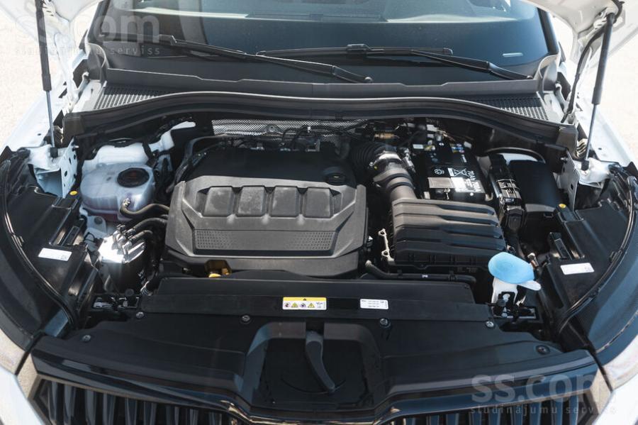 Белый Шкода Kodiaq 2023 в Рига, объемом двигателя 2.00 л и пробегом 23 тыс. км за 29990 €, фото 23 на AUTOMOTO.COM.LV