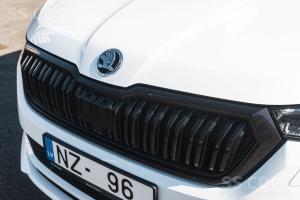 Белый Шкода Kodiaq 2023 в Рига, объемом двигателя 2.00 л и пробегом 23 тыс. км за 29990 €, фото 29 на AUTOMOTO.COM.LV