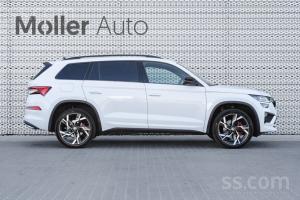 Белый Шкода Kodiaq 2023 в Рига, объемом двигателя 2.00 л и пробегом 125 тыс. км за 35200 €, фото 6 на AUTOMOTO.COM.LV