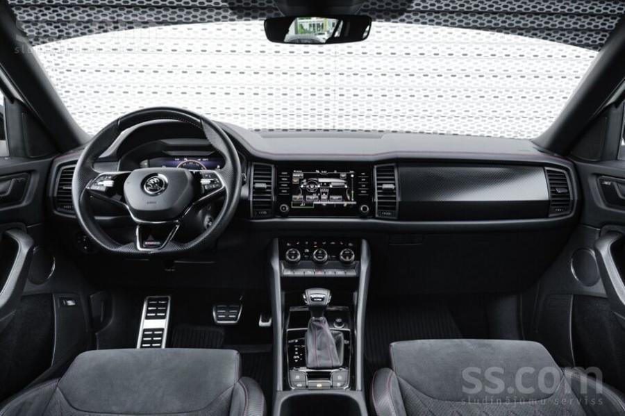 Белый Шкода Kodiaq 2023 в Рига, объемом двигателя 2.00 л и пробегом 125 тыс. км за 35200 €, фото 7 на AUTOMOTO.COM.LV