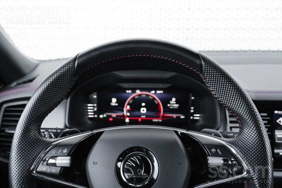 Белый Шкода Kodiaq 2023 в Рига, объемом двигателя 2.00 л и пробегом 125 тыс. км за 35200 €, фото 17 на AUTOMOTO.COM.LV