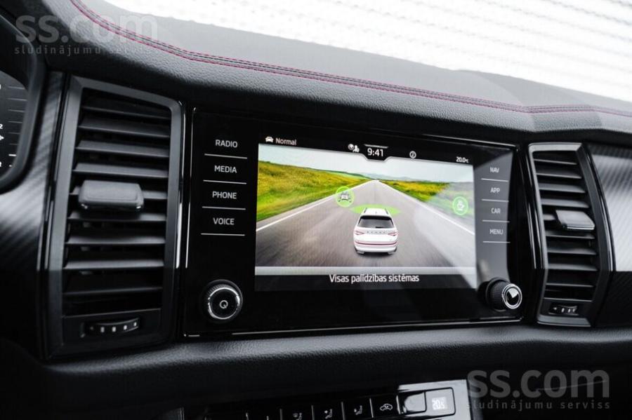 Белый Шкода Kodiaq 2023 в Рига, объемом двигателя 2.00 л и пробегом 125 тыс. км за 35200 €, фото 22 на AUTOMOTO.COM.LV
