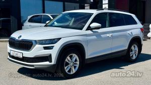 Белый Шкода Kodiaq 2023 в Таллин, объемом двигателя 2.00 л и пробегом 183 тыс. км за 26970 €, фото 6 на AUTOMOTO.COM.LV