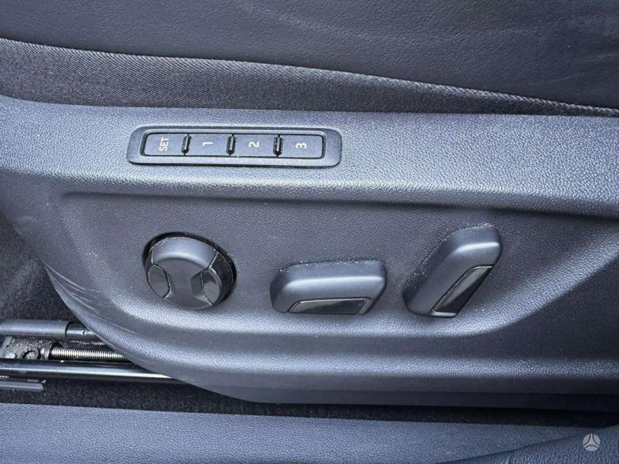 Белый Шкода Kodiaq 2023 в Каунас, объемом двигателя 1.50 л и пробегом 229 тыс. км за 24900 €, фото 10 на AUTOMOTO.COM.LV