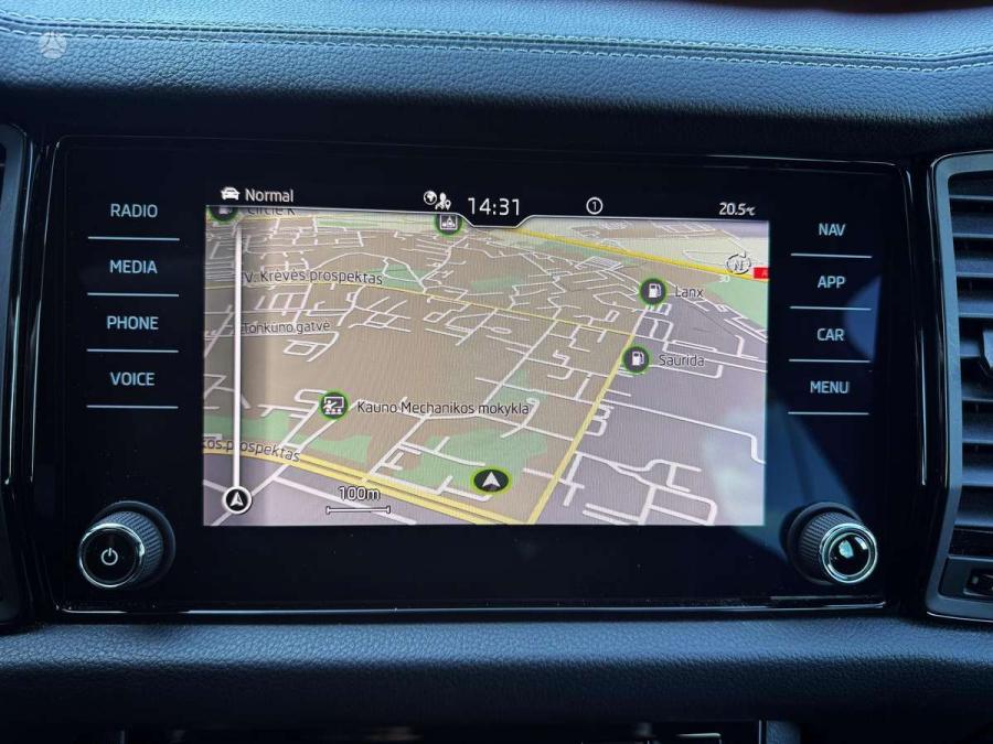 Белый Шкода Kodiaq 2023 в Каунас, объемом двигателя 1.50 л и пробегом 229 тыс. км за 24900 €, фото 15 на AUTOMOTO.COM.LV