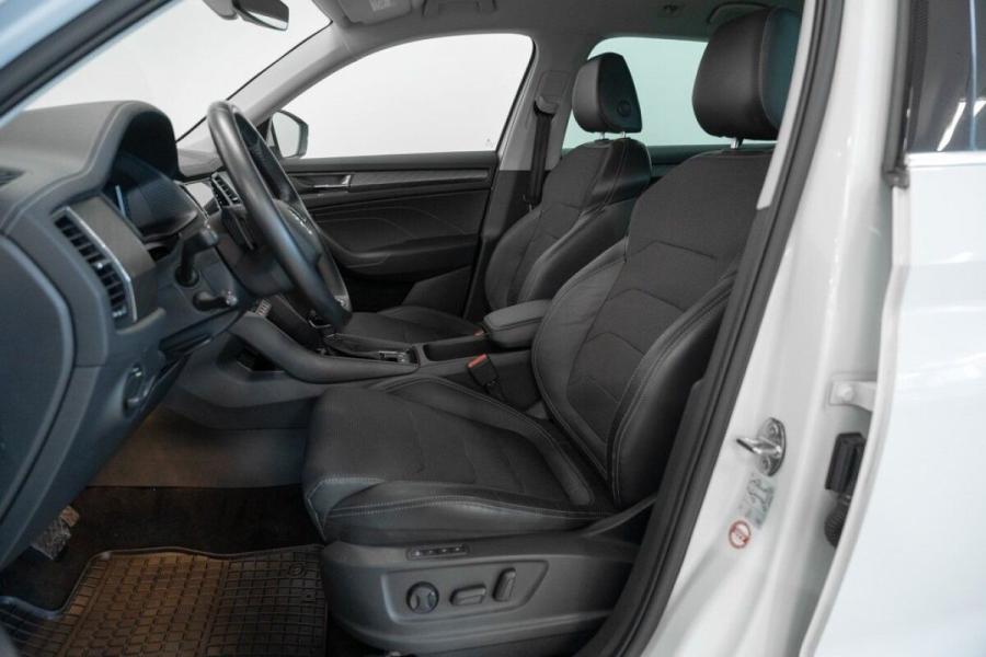 Белый Шкода Kodiaq 2023 в Вильнюс, объемом двигателя 2.00 л и пробегом 158 тыс. км за 23800 €, фото 12 на AUTOMOTO.COM.LV