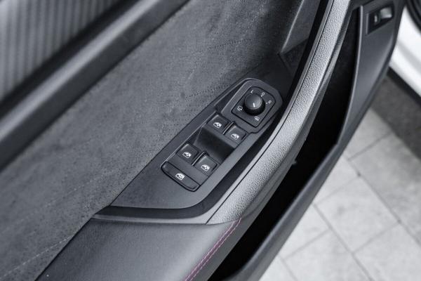Белый Шкода Kodiaq 2023 в Марупе, объемом двигателя 2.00 л и пробегом 80 тыс. км за 34550 €, фото 7 на AUTOMOTO.COM.LV