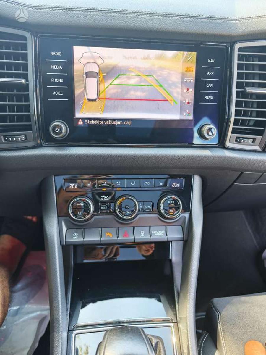 Белый Шкода Kodiaq 2023 в Таураге, объемом двигателя 1.97 л и пробегом 216 тыс. км за 24200 €, фото 14 на AUTOMOTO.COM.LV