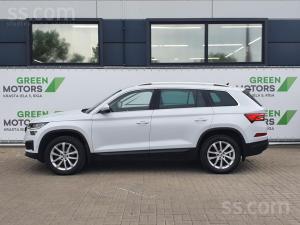 Balts Skoda Kodiaq 2023 Rīga, ar dzinēja tilpumu 2.00 L un nobraukumu 109 tūkst. km par 29500 €, foto 4 vietnē AUTOMOTO.COM.LV