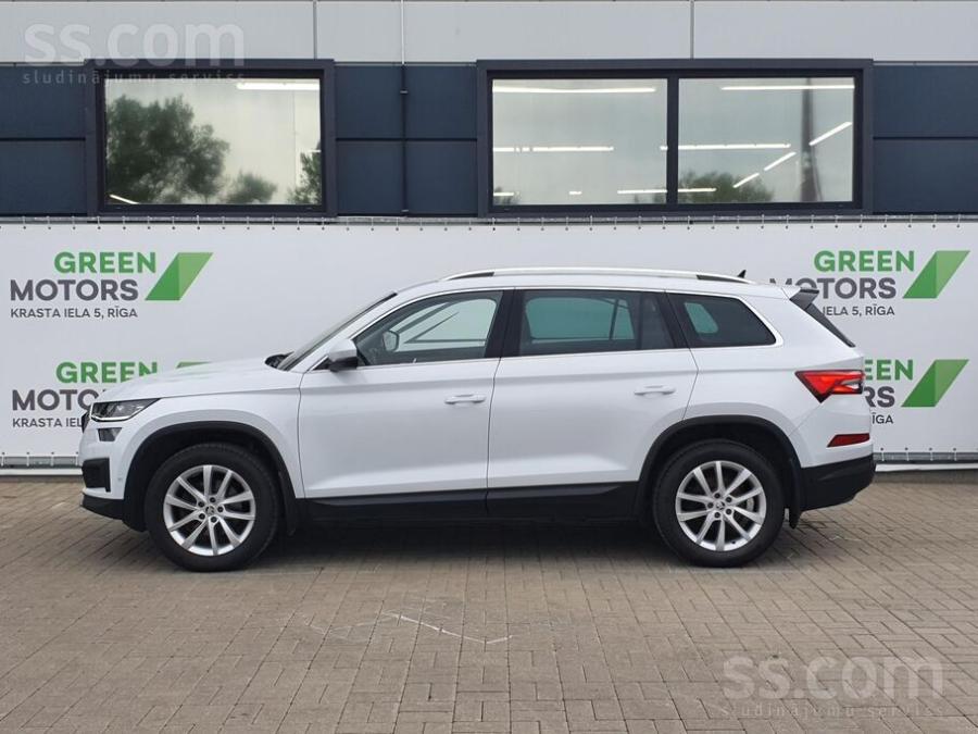 Balts Skoda Kodiaq 2023 Rīga, ar dzinēja tilpumu 2.00 L un nobraukumu 109 tūkst. km par 29500 €, foto 4 vietnē AUTOMOTO.COM.LV