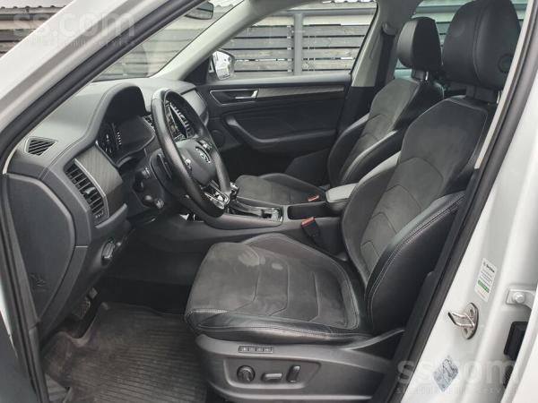 White Skoda Kodiaq 2023 in Riga, with an engine capacity of 2.00 L and mileage of 109 thousand km for 29500 €, photo 8 on AUTOMOTO.COM.LV
