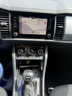 Белый Шкода Kodiaq 2023 в Мариямполе, объемом двигателя 1.50 л и пробегом 170 тыс. км за 22083 €, фото 14 на AUTOMOTO.COM.LV