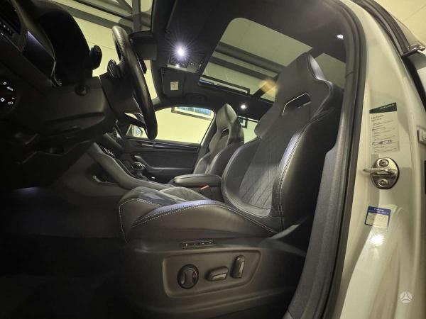 White Skoda Kodiaq 2023 in Siauliai, with an engine capacity of 1.97 L and mileage of 135 thousand km for 28800 €, photo 10 on AUTOMOTO.COM.LV