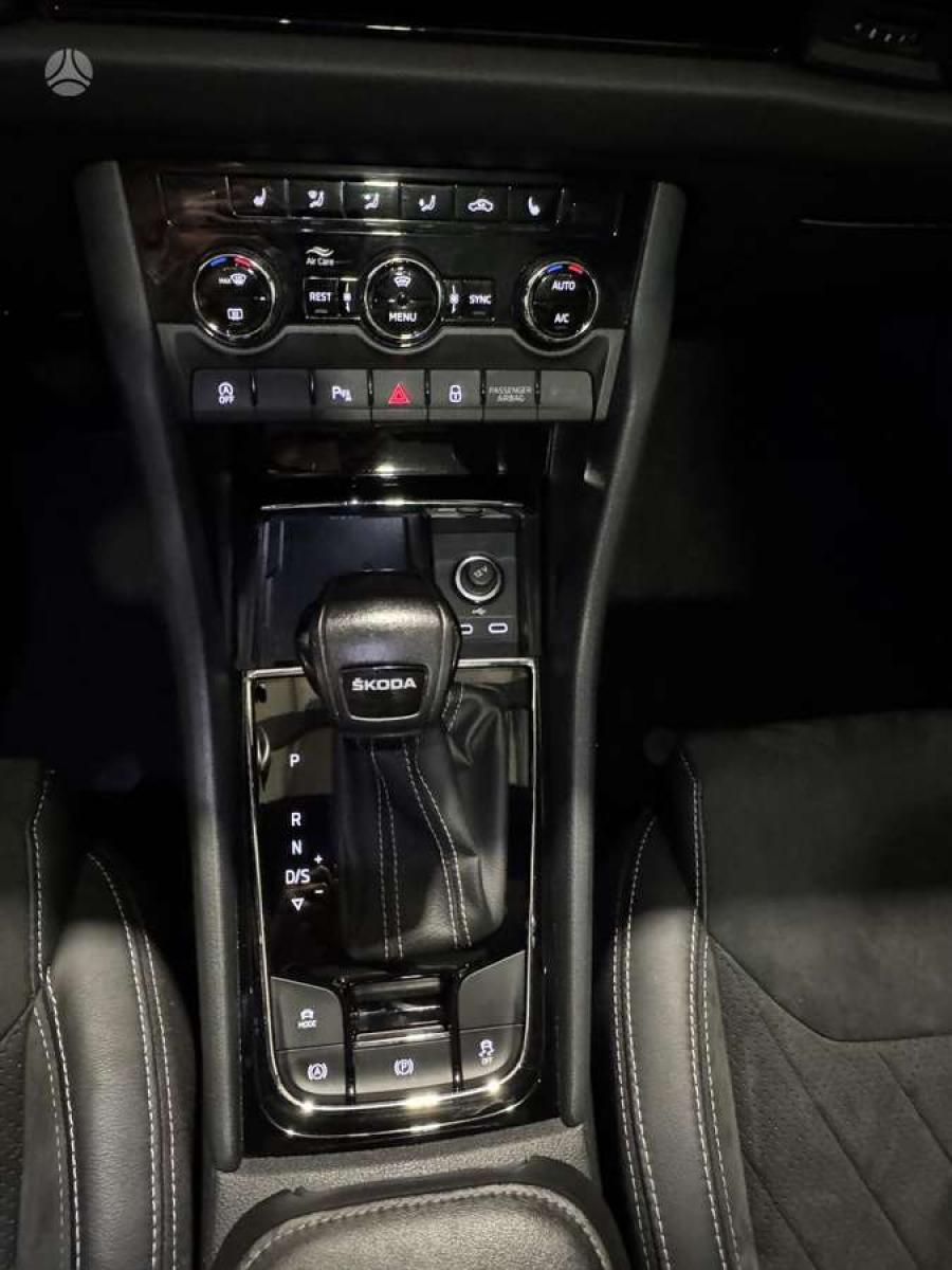 White Skoda Kodiaq 2023 in Siauliai, with an engine capacity of 1.97 L and mileage of 135 thousand km for 28800 €, photo 27 on AUTOMOTO.COM.LV