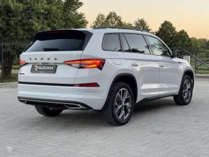 White Skoda Kodiaq 2023 in Siauliai, with an engine capacity of 1.97 L and mileage of 135 thousand km for 28800 €, photo 38 on AUTOMOTO.COM.LV