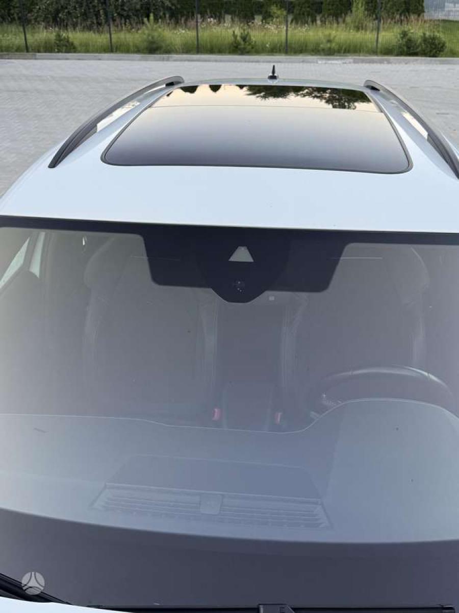 White Skoda Kodiaq 2023 in Siauliai, with an engine capacity of 1.97 L and mileage of 135 thousand km for 28800 €, photo 44 on AUTOMOTO.COM.LV